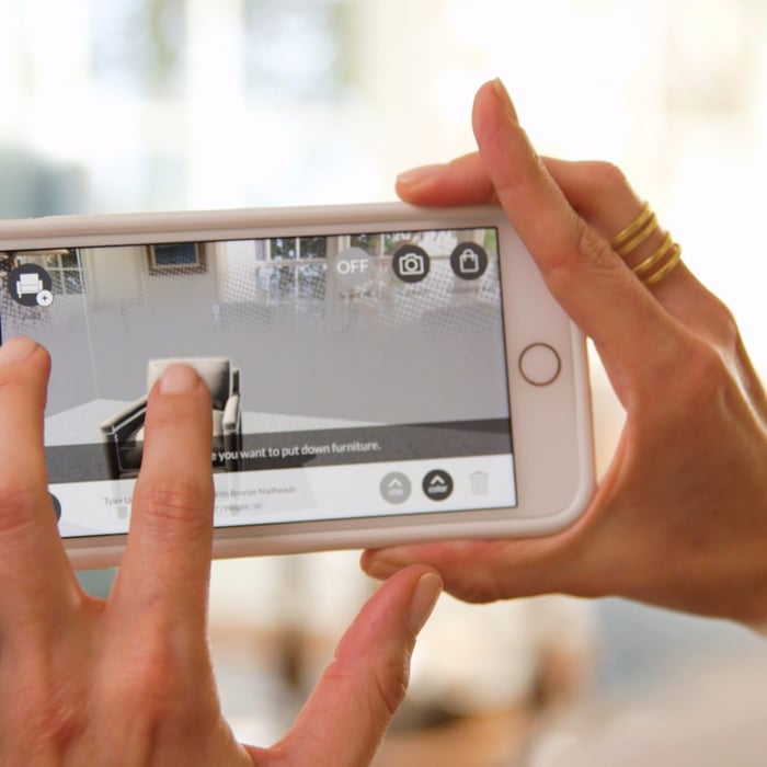 7 Enterprise Companies Using AR to Sell More